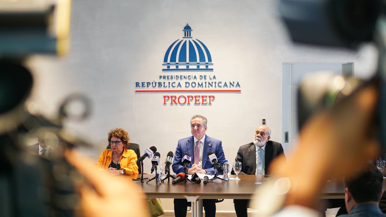 Funcionario Neney Cabrera constituye reporteros que fueron “bocina” y ...